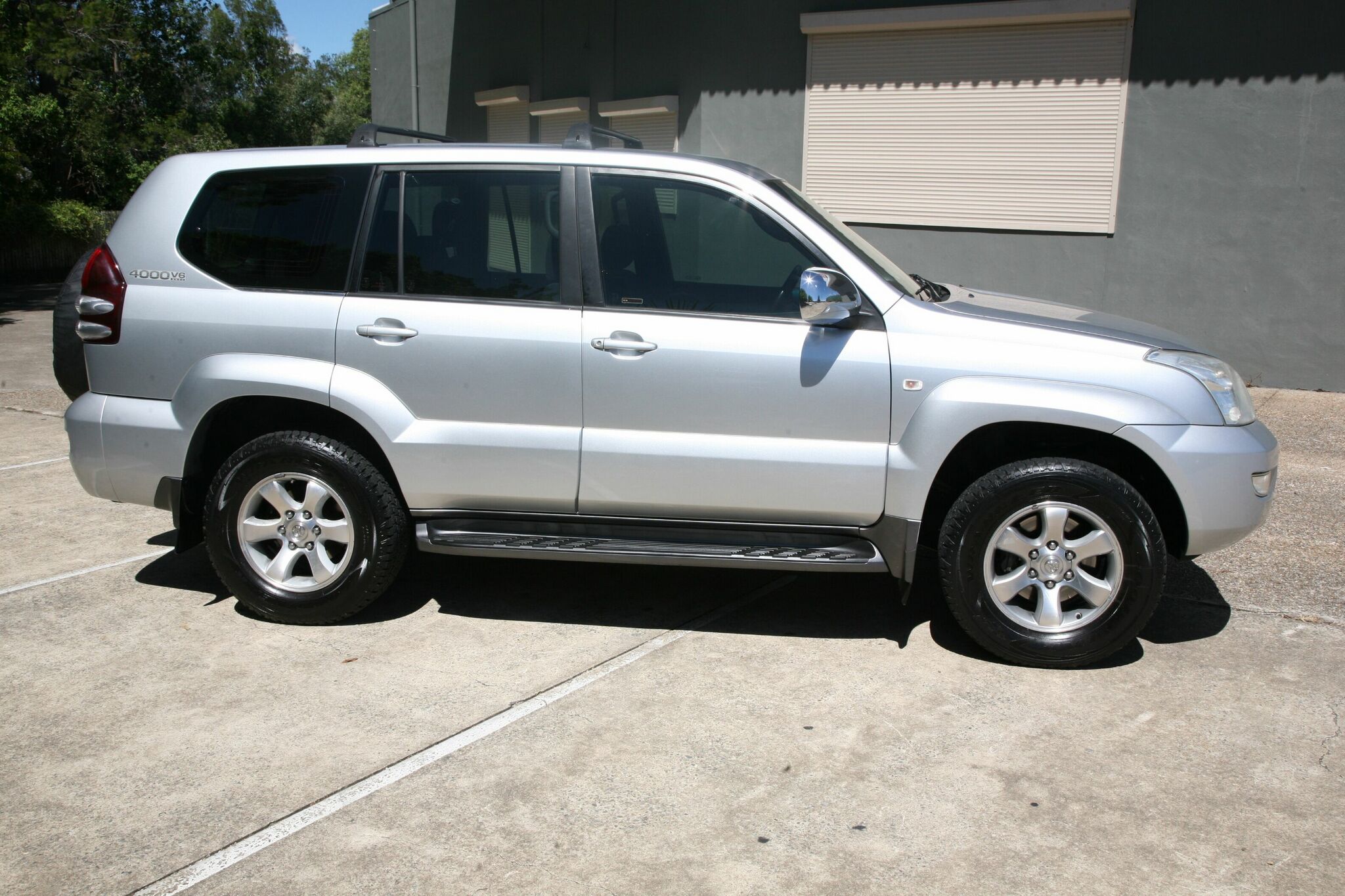Toyota Prado 2005 - Find That